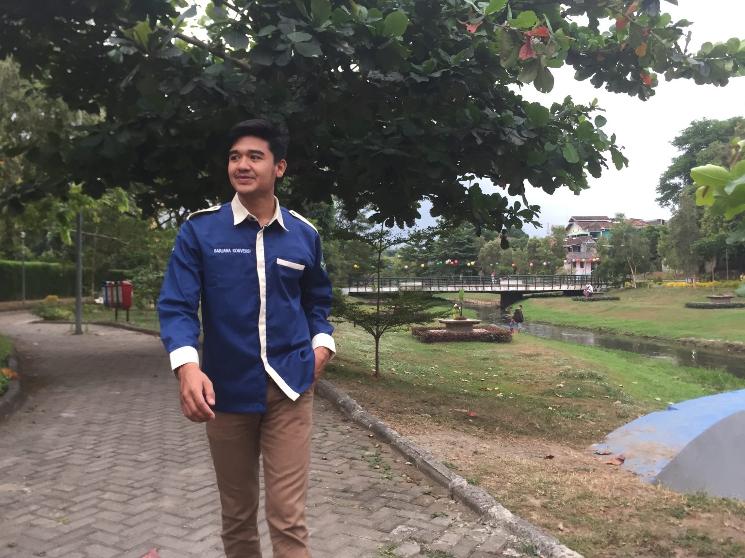 Warna Baju PDH yang Bagus Populer Dipakai